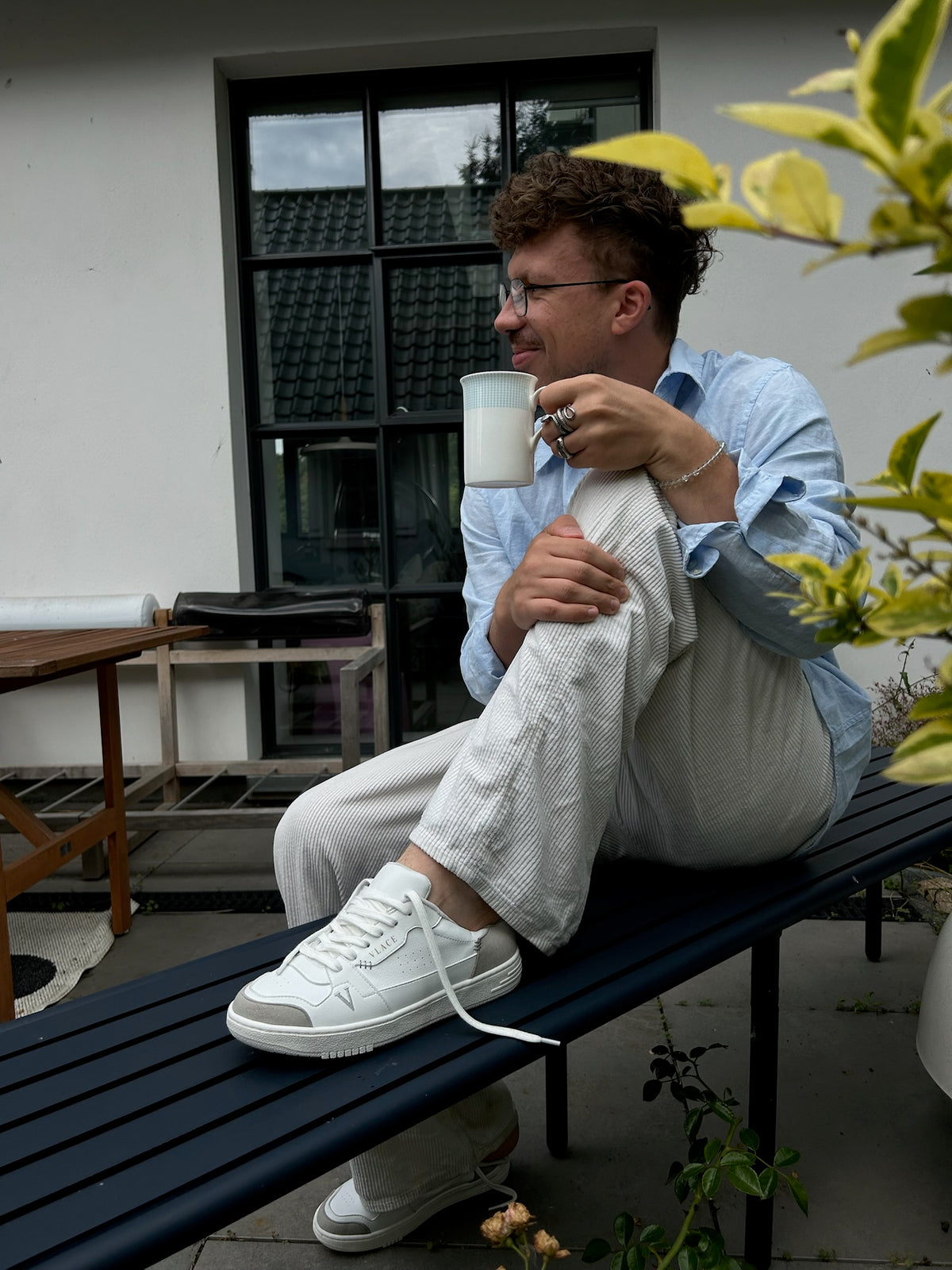 VLACE vegane unisex Sneaker. Handgefertigt in Portugal.